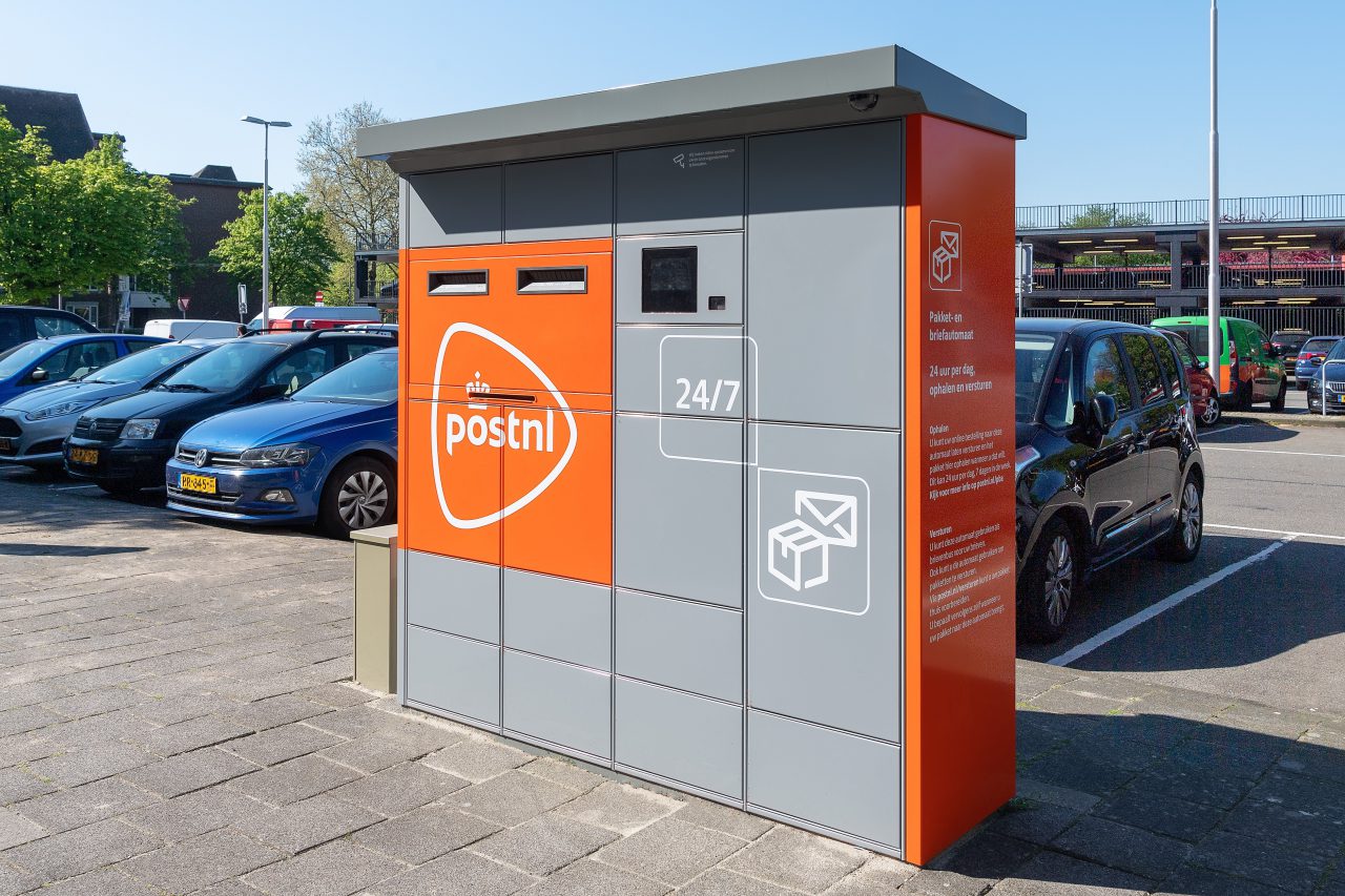 PostNL pakket- en briefautomaat in Katwijk - RTV Katwijk