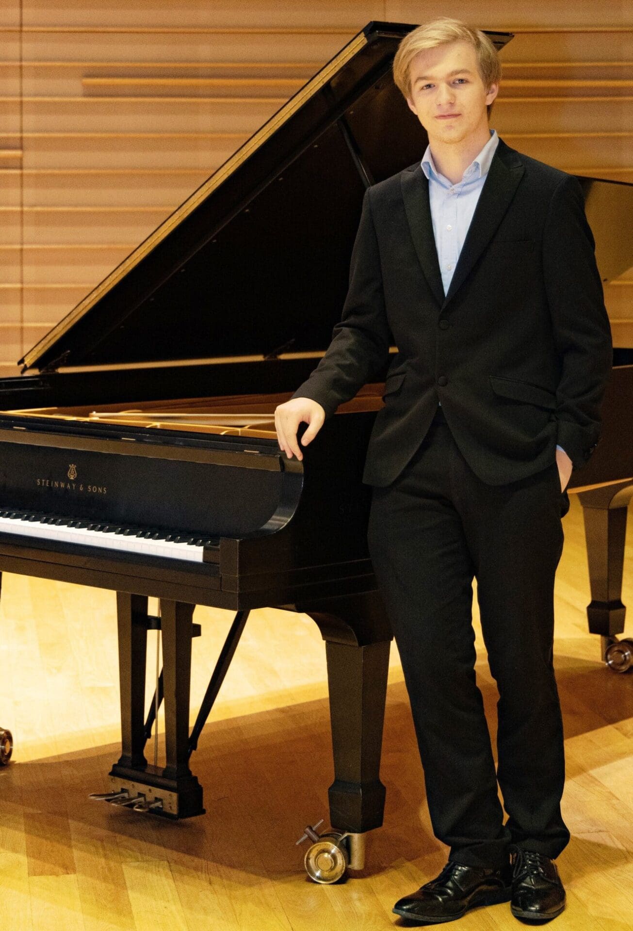 Pianist Alexander Jansen speelt bij Rijnsburg Klassiek - RTV Katwijk