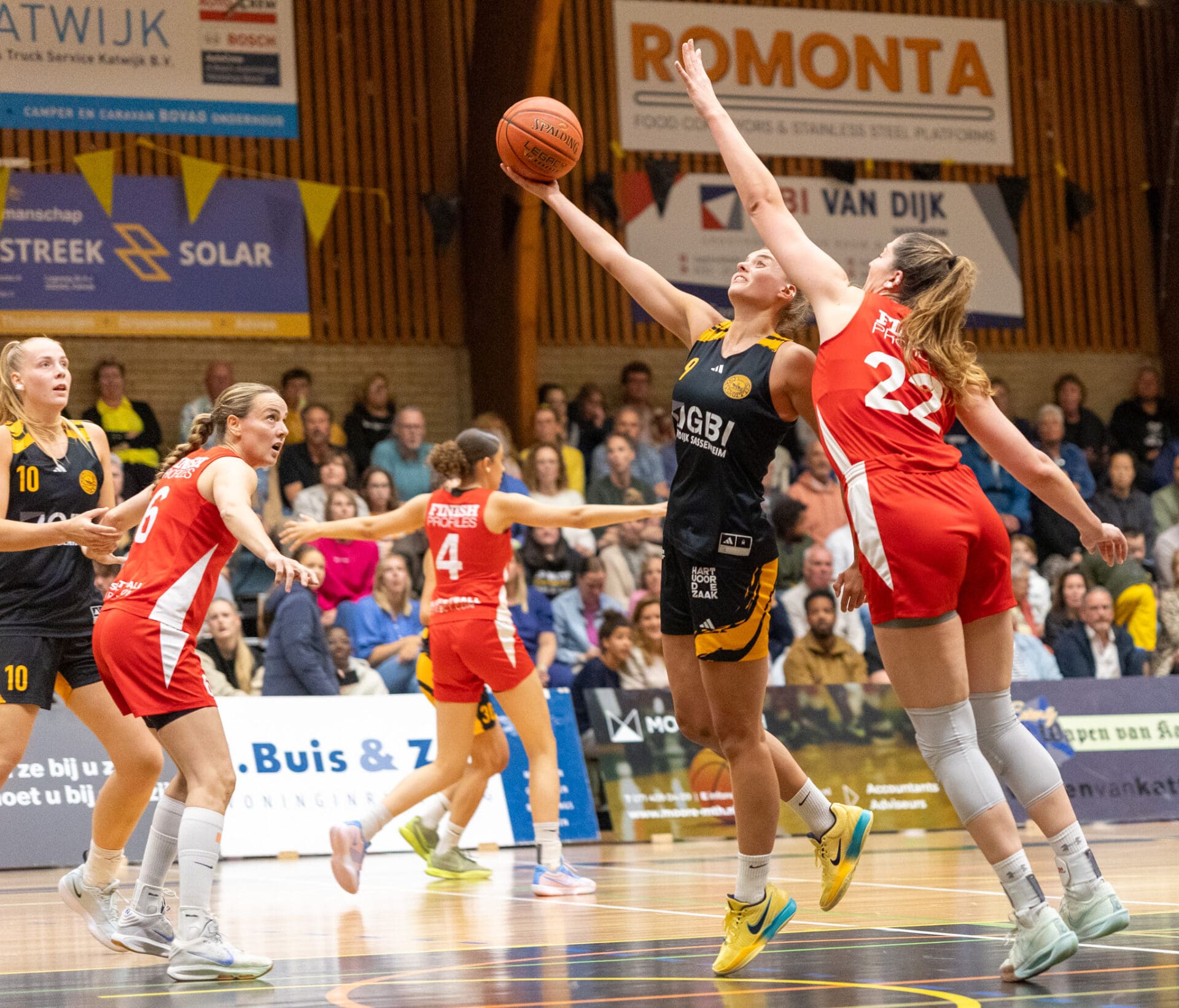 GBI Van Dijk Grasshoppers komt op matchpoint - RTV Katwijk