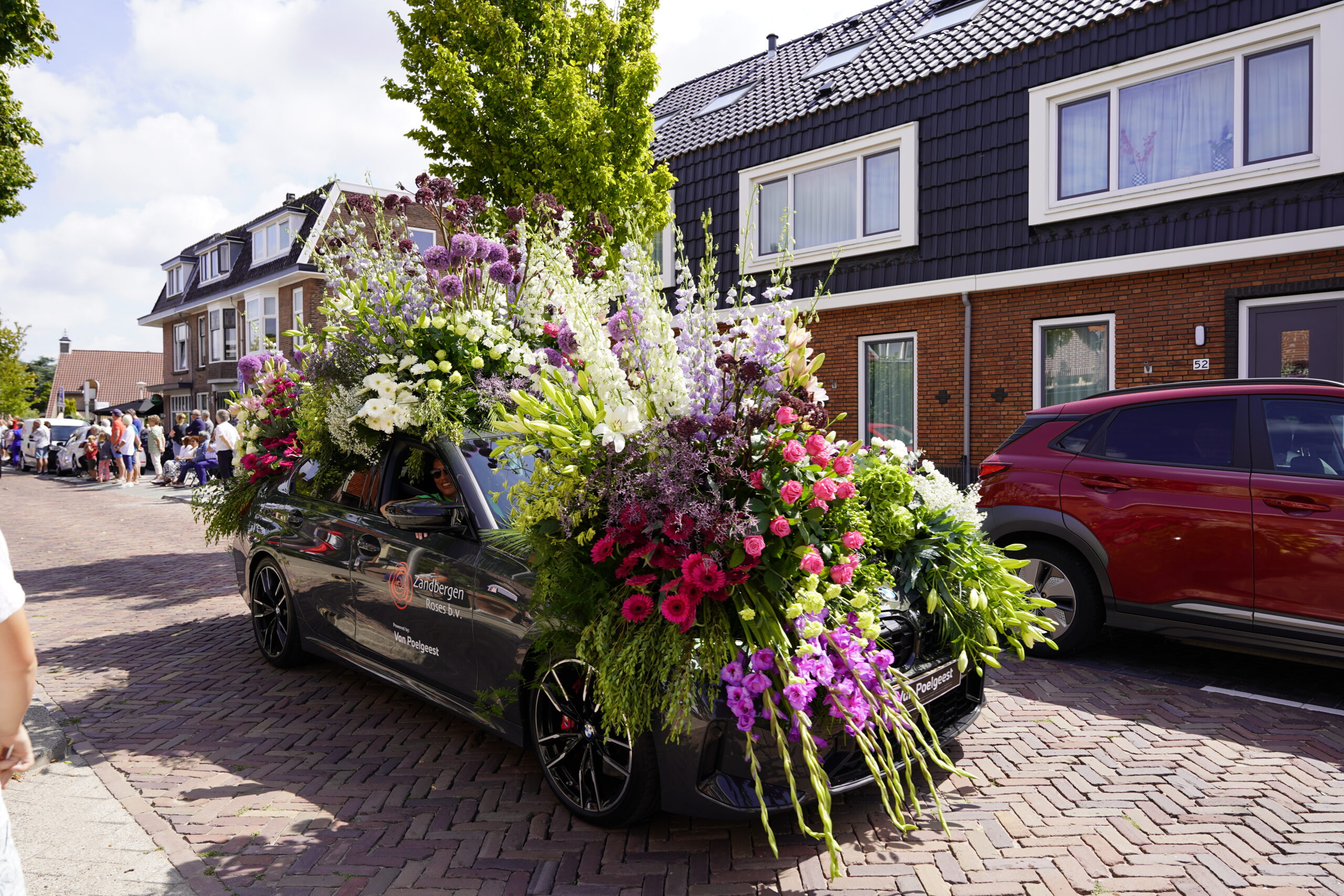 Flower Parade Rijnsburg in beeld - RTV Katwijk